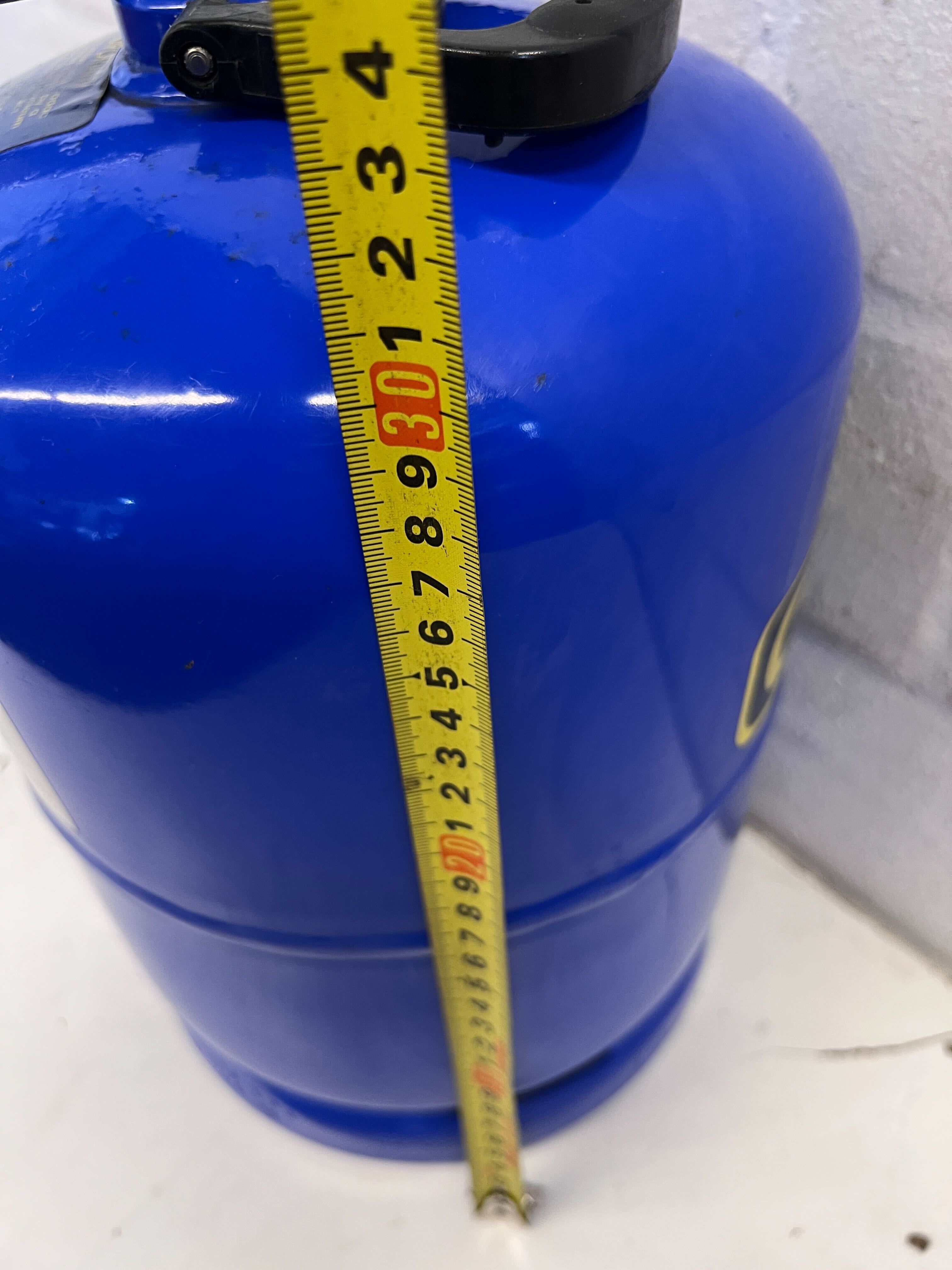 4,5kg Cadac Blue Gas Cylinder - Durable & Reliable | 2ndhandwarehouse.com
