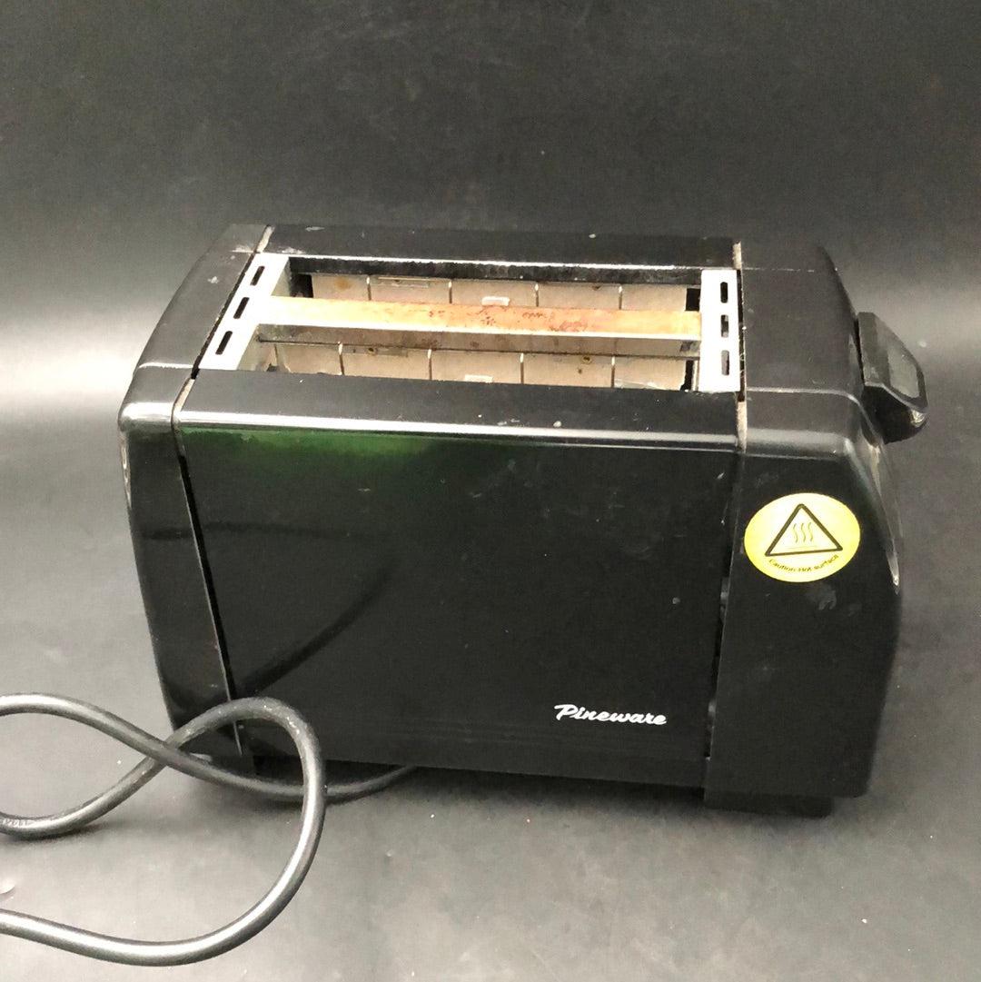 Pineware Toaster | 2ndhandwarehouse.com