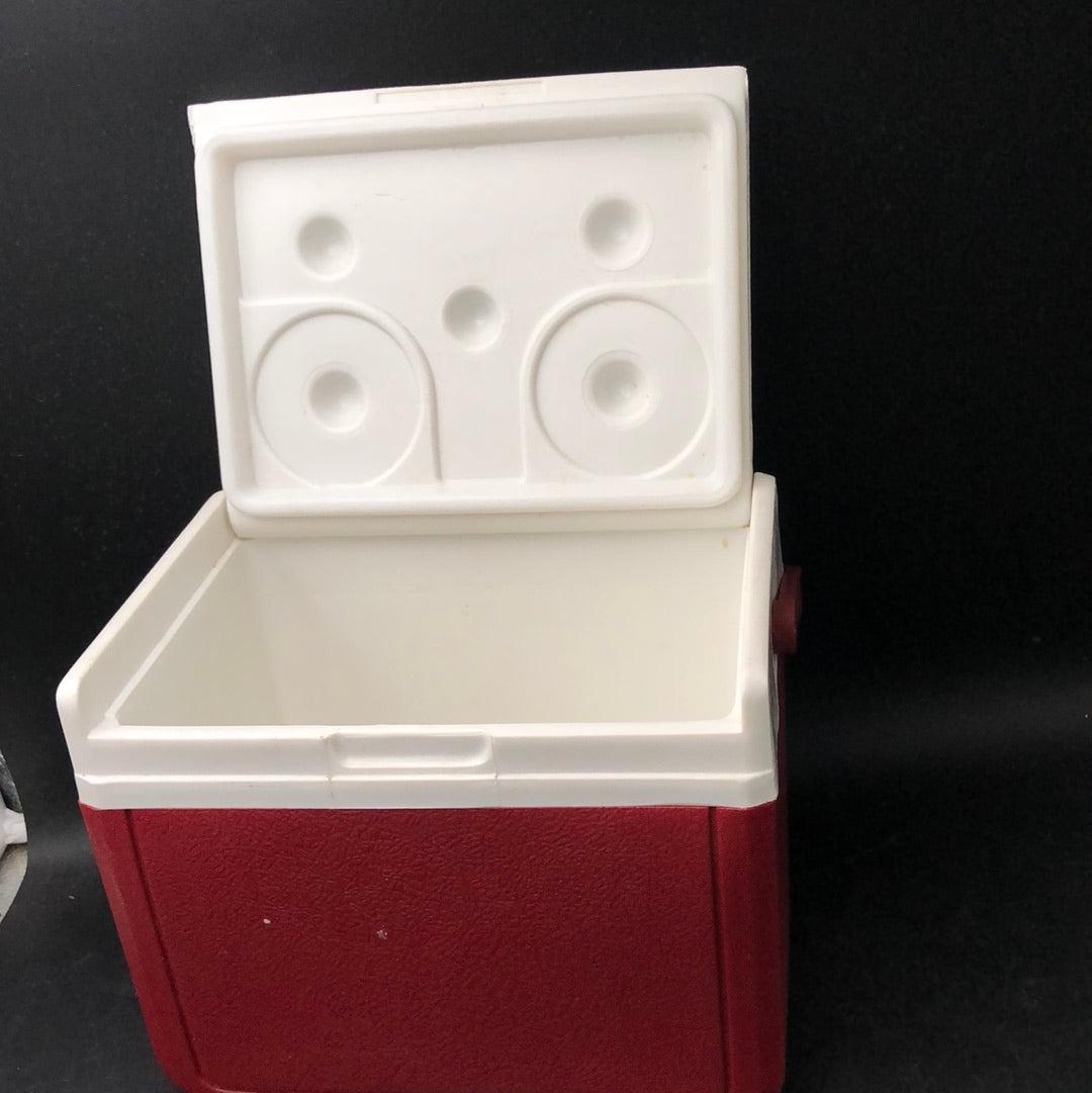 Small Red Cooler Box | 2ndhandwarehouse.com
