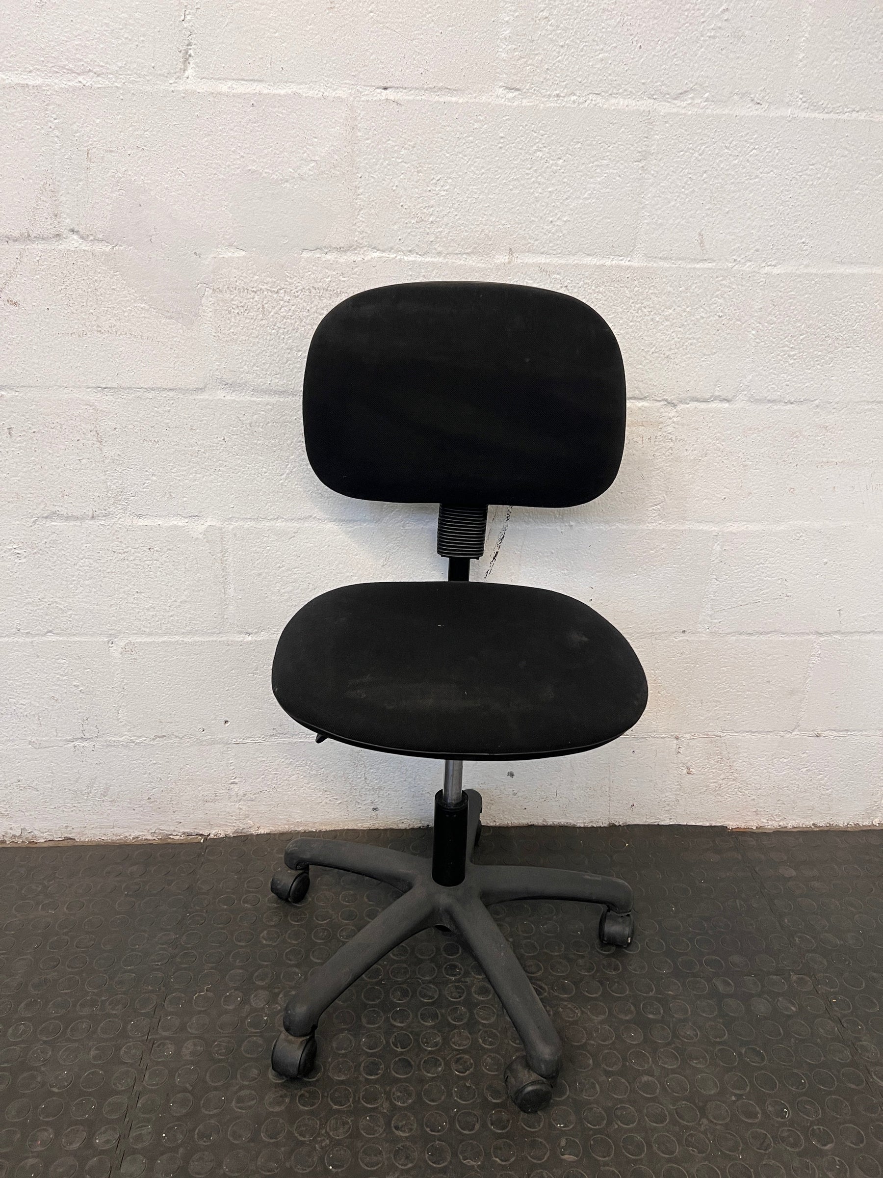 Seating - Typist & Mid Back Chairs | 2ndhandwarehouse.com