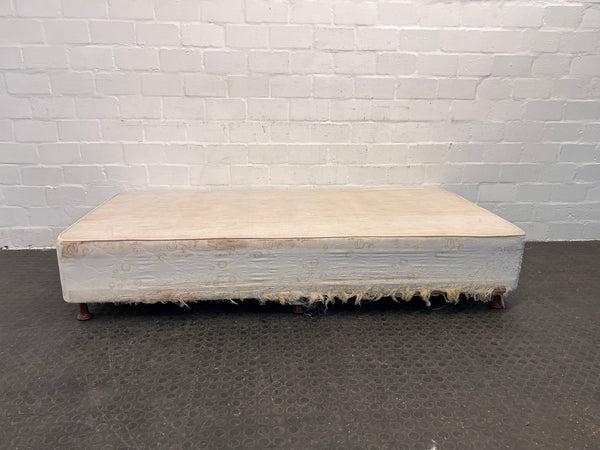 Cream Three Quarter Bed Base (Stained/Fraying Ends) - REDUCED ...
