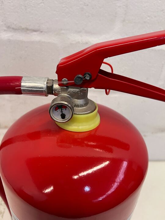 Shaya Red Fire Extinguisher (4.5KG DCP) | 2ndhandwarehouse.com