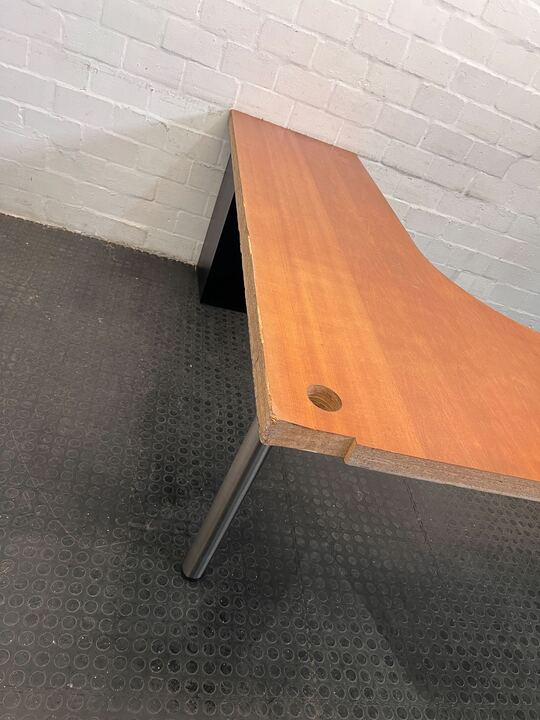 Light Brown L-Shape Wooden Desk with Three Drawer Credenza (Width ...