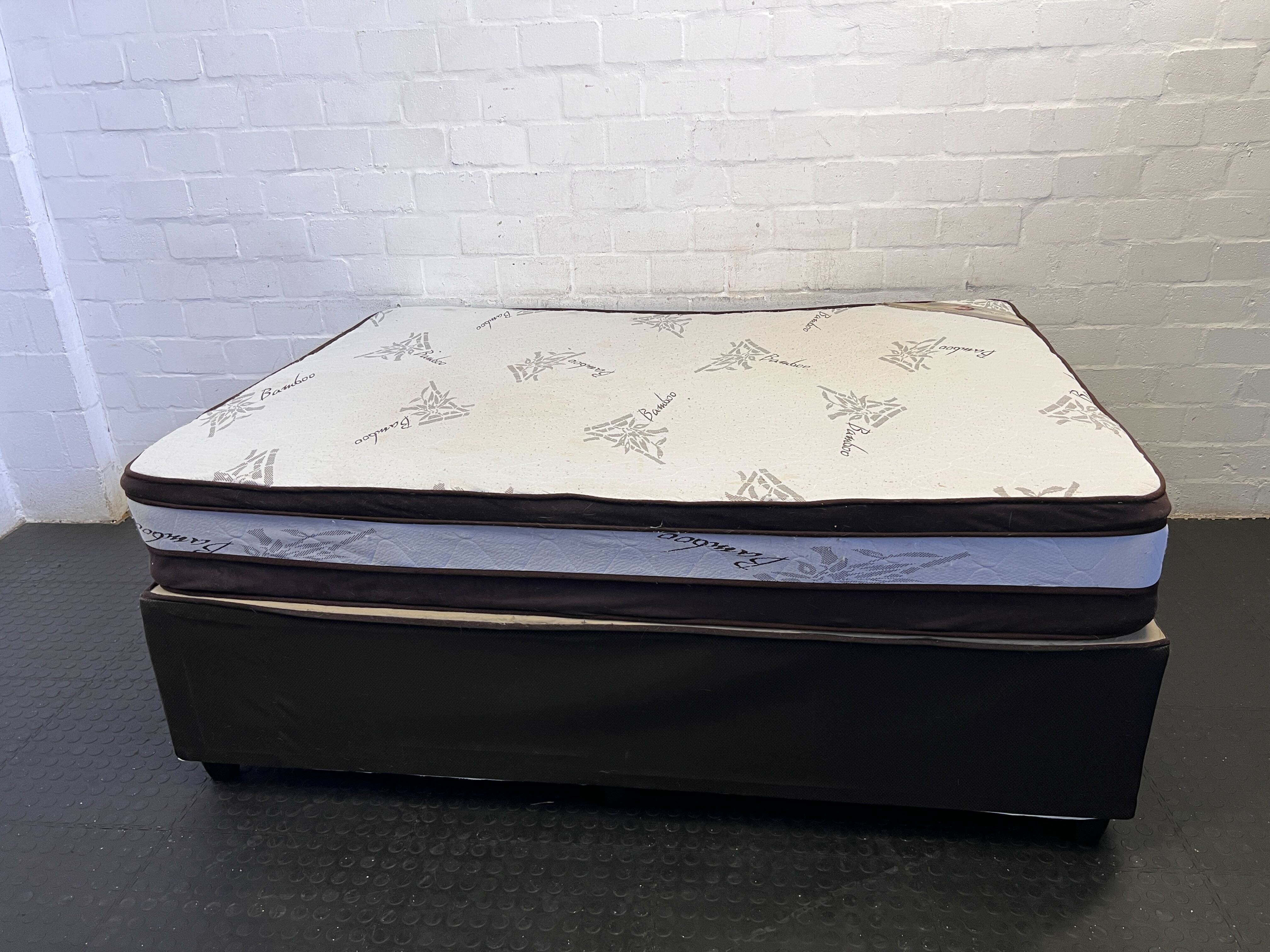 Comfortable Double Mattress & Base - Good Condition | 2ndhandwarehouse.com