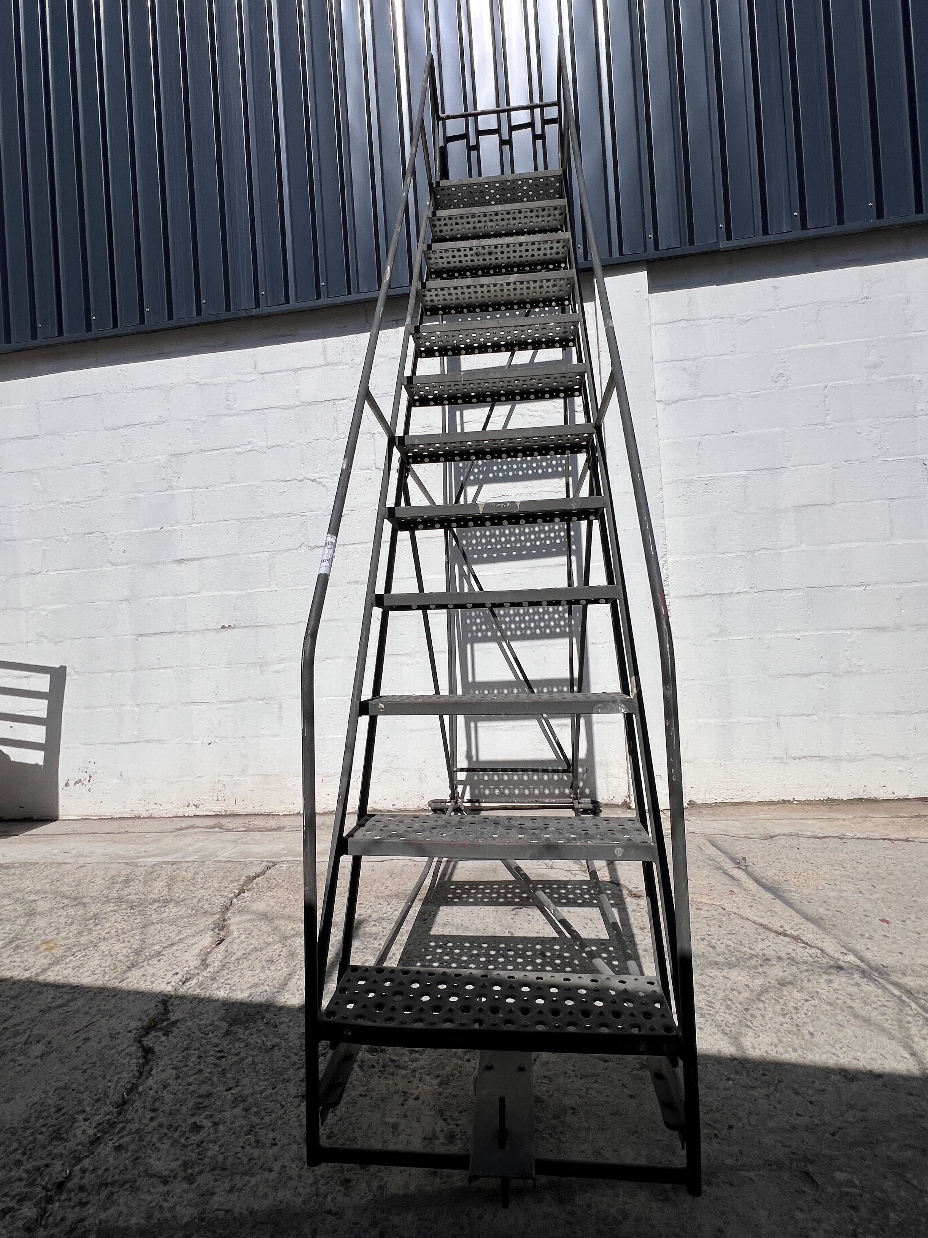 Industrial-Style Metal Staircase – Sturdy & Functional ...