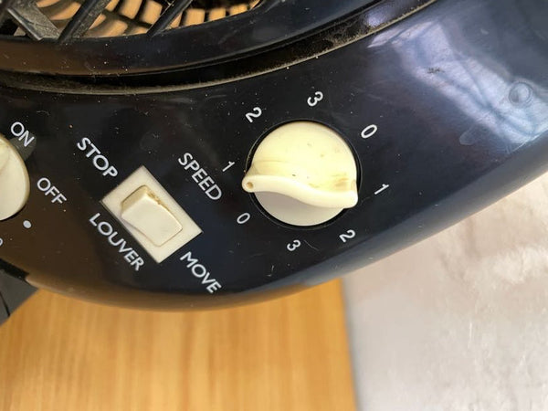 Black Salton Desk Fan (Timer Not Working) | 2ndhandwarehouse.com